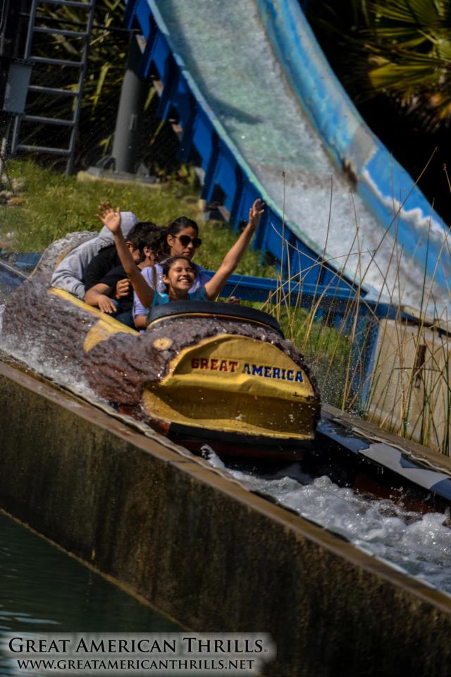 Log flumes are worth keeping around | Great American Thrills®